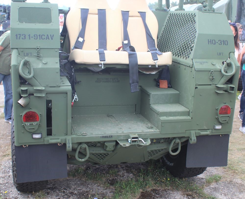 WarWheels.Net - M1297 Army-Ground Mobility Vehicle/Flyer 72 Advanced Light Strike Vehicle Photos